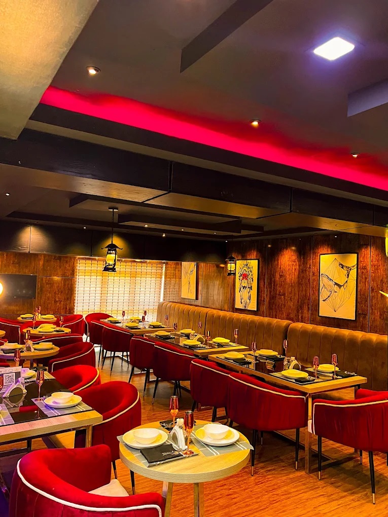 Crossover Restaurant – Zeperoni