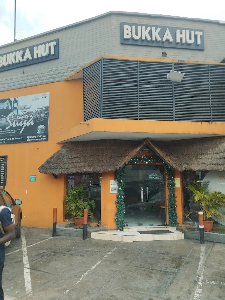Bukka Hut – Zeperoni