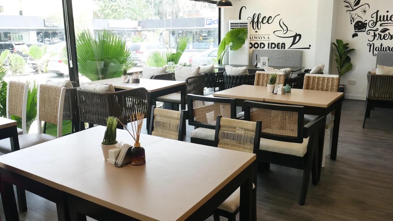 White Tree Lagos – Zeperoni